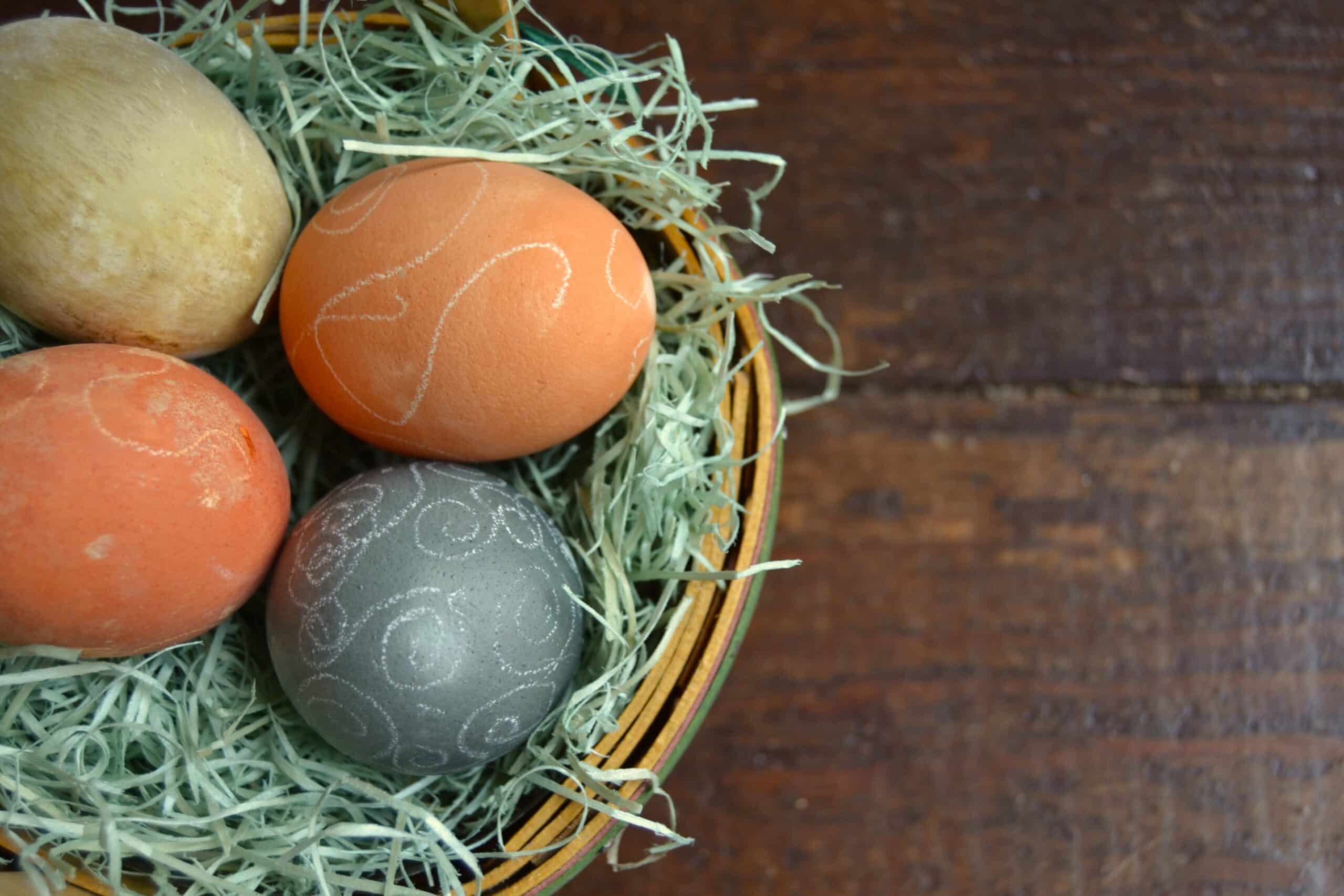 All-Natural Easter Eggs - Souly Rested