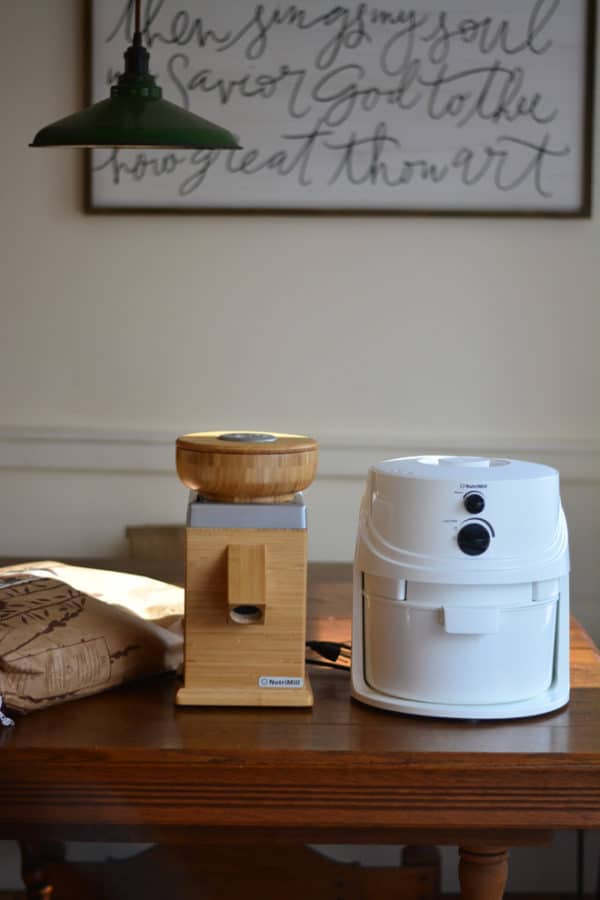 The Ultimate Guide to Choosing a Grain Mill (& 6 questions to ask ...